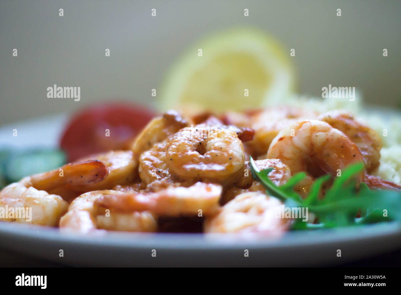 Ready to eat, cooked prawns Stock Photo - Alamy