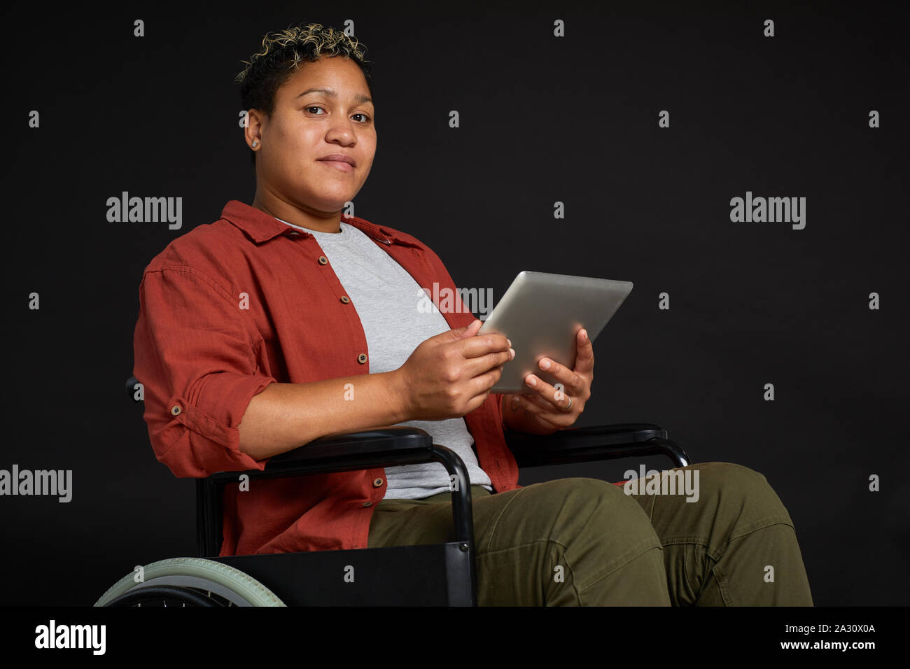 African disabled student hi-res stock photography and images - Alamy