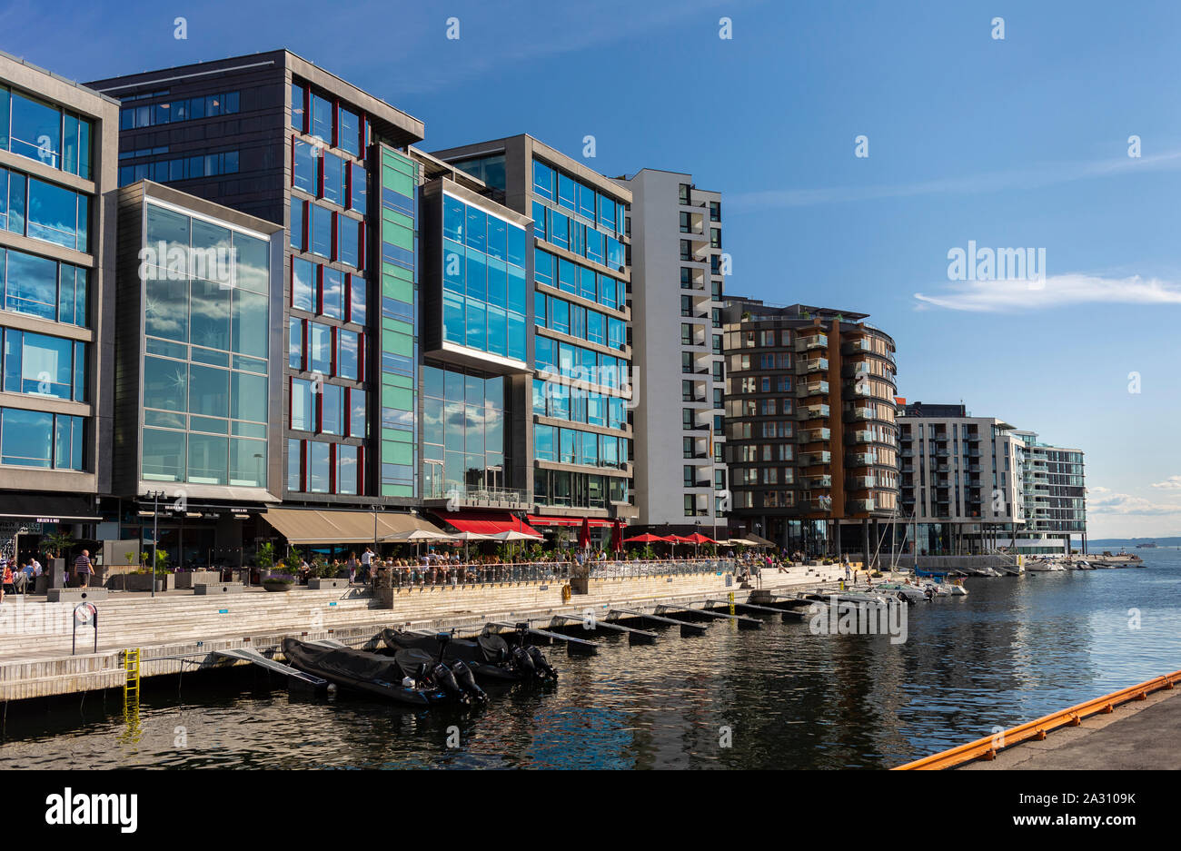 OSLO, NORWAY - Buildings on waterfront Stock Photo - Alamy