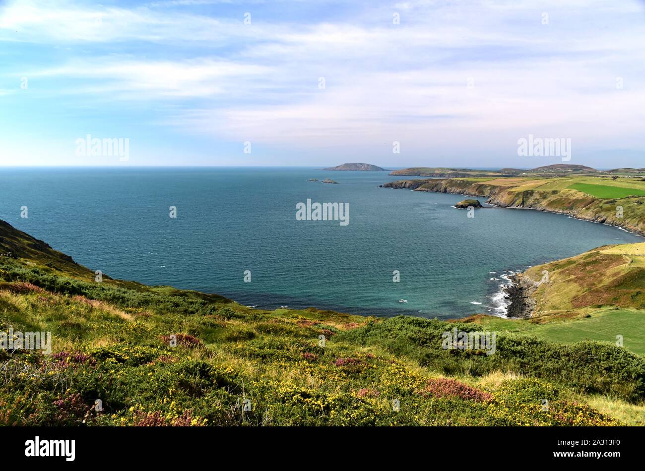 Porth Ysgo and Aberdaron Bay Stock Photo - Alamy