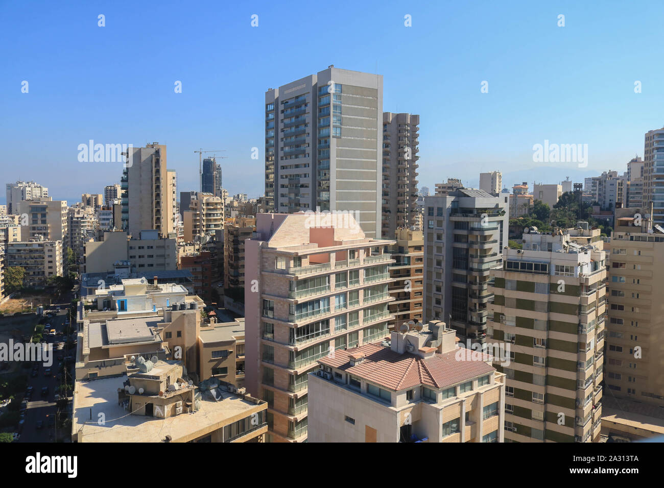 High rise _1_ jpg hi-res stock photography and images - Alamy