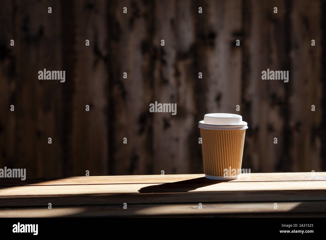 Take away food and drinks hi-res stock photography and images - Alamy
