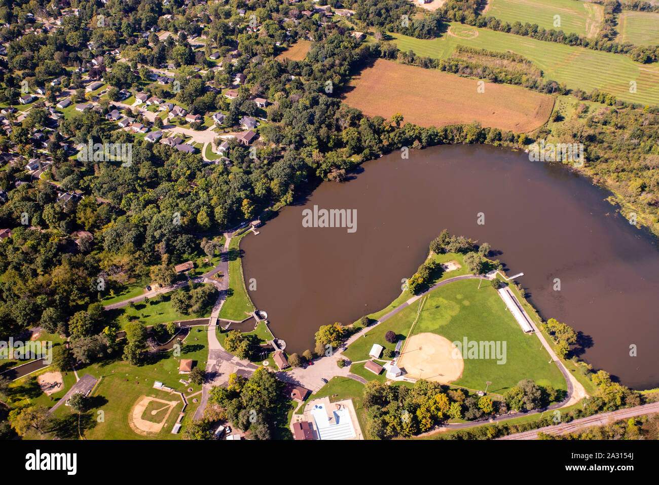 Aerial photograph of Lake Leota and Lake Leota Park in Evansville ...