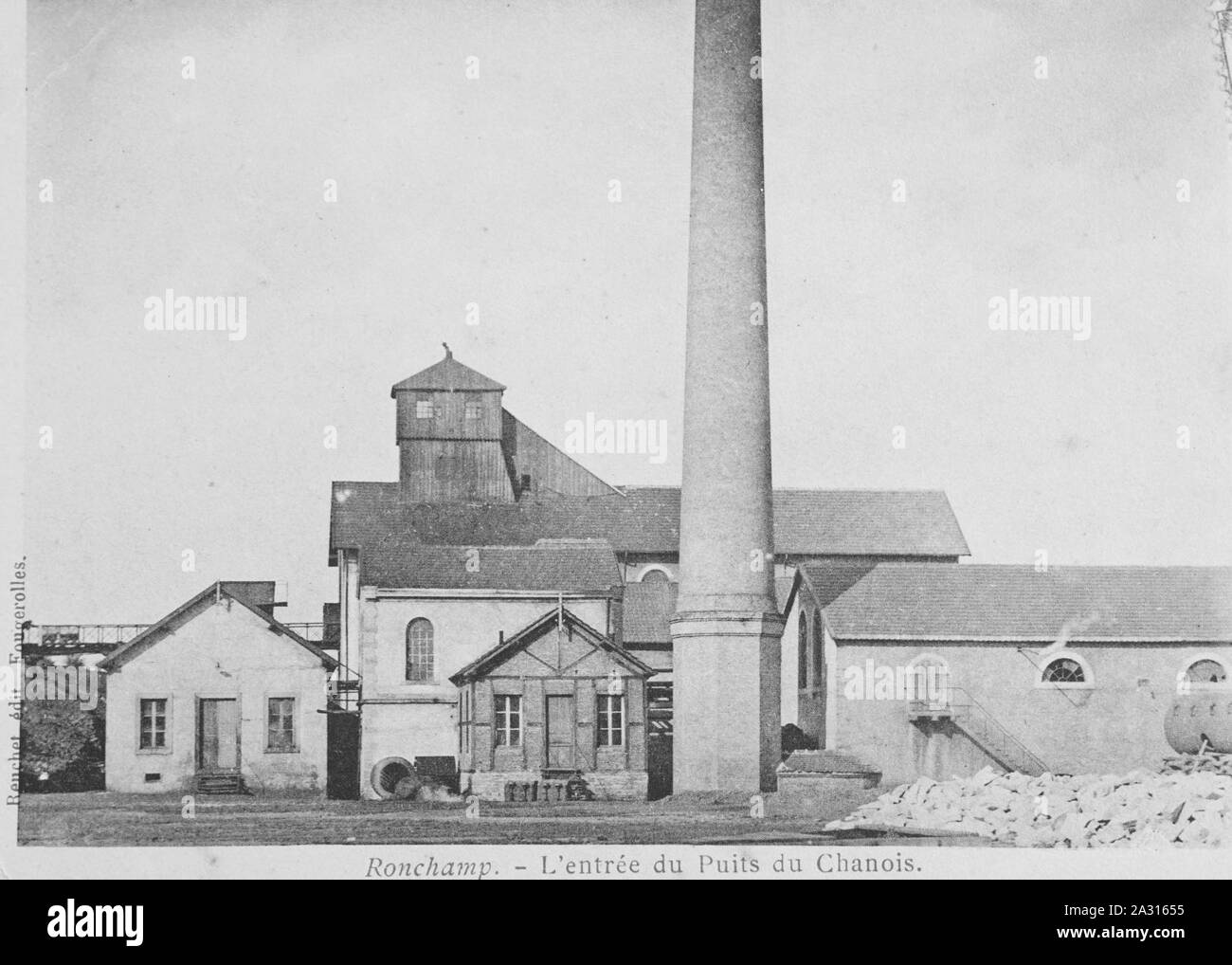 Puits puits Black and White Stock Photos & Images - Alamy