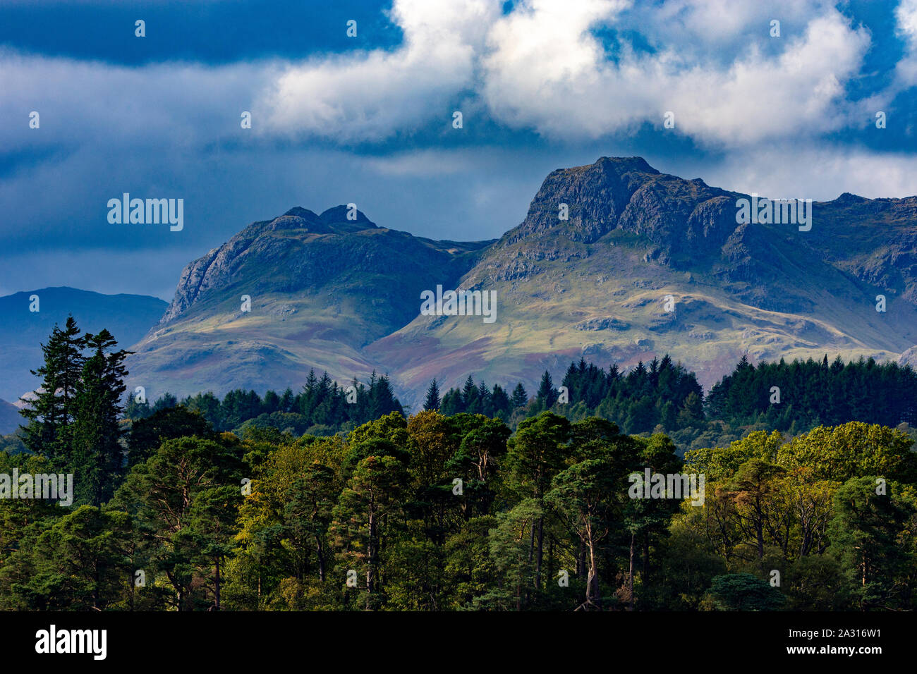 Lake windermere and mountains hi-res stock photography and images - Alamy