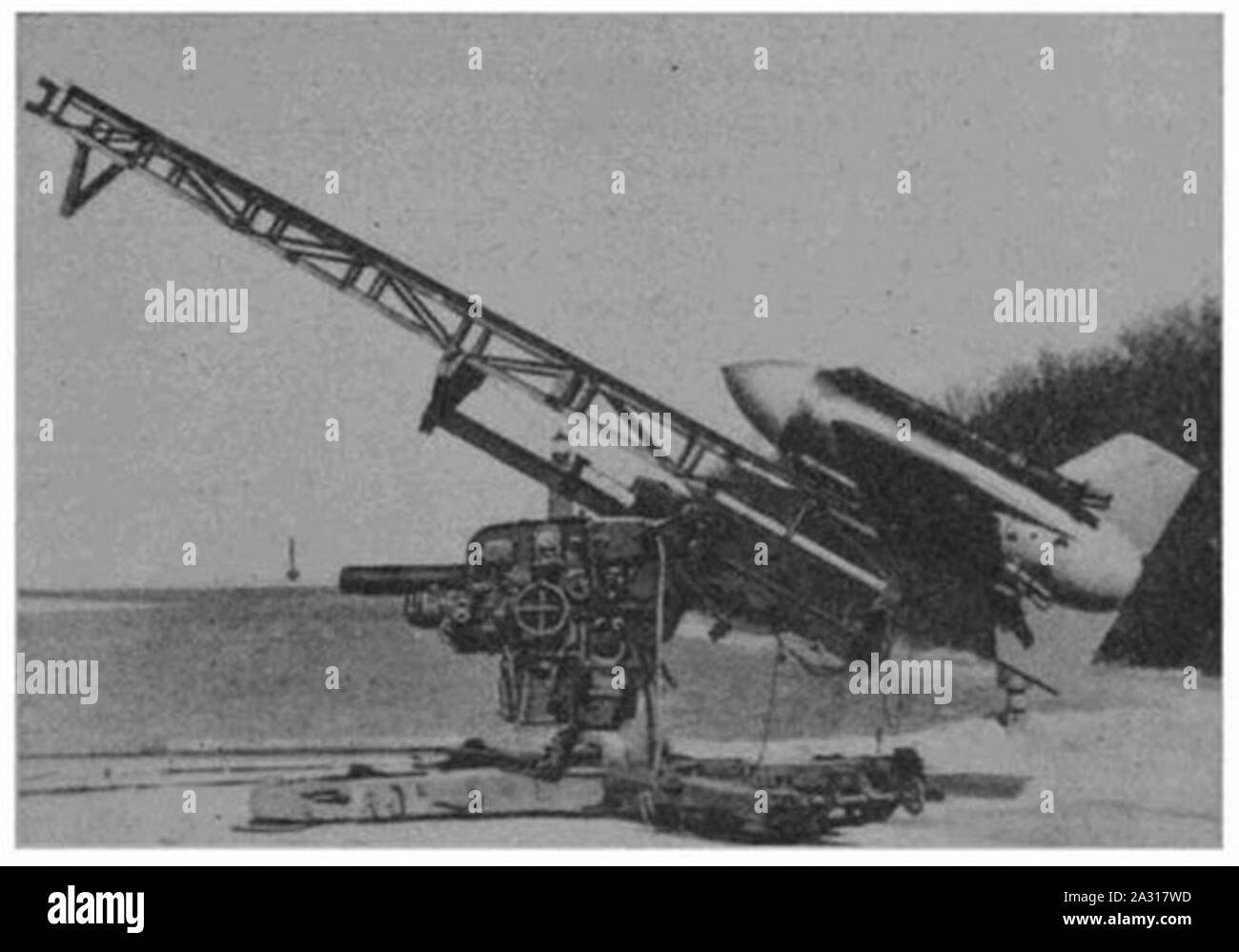 Classic rocket Black and White Stock Photos & Images - Alamy