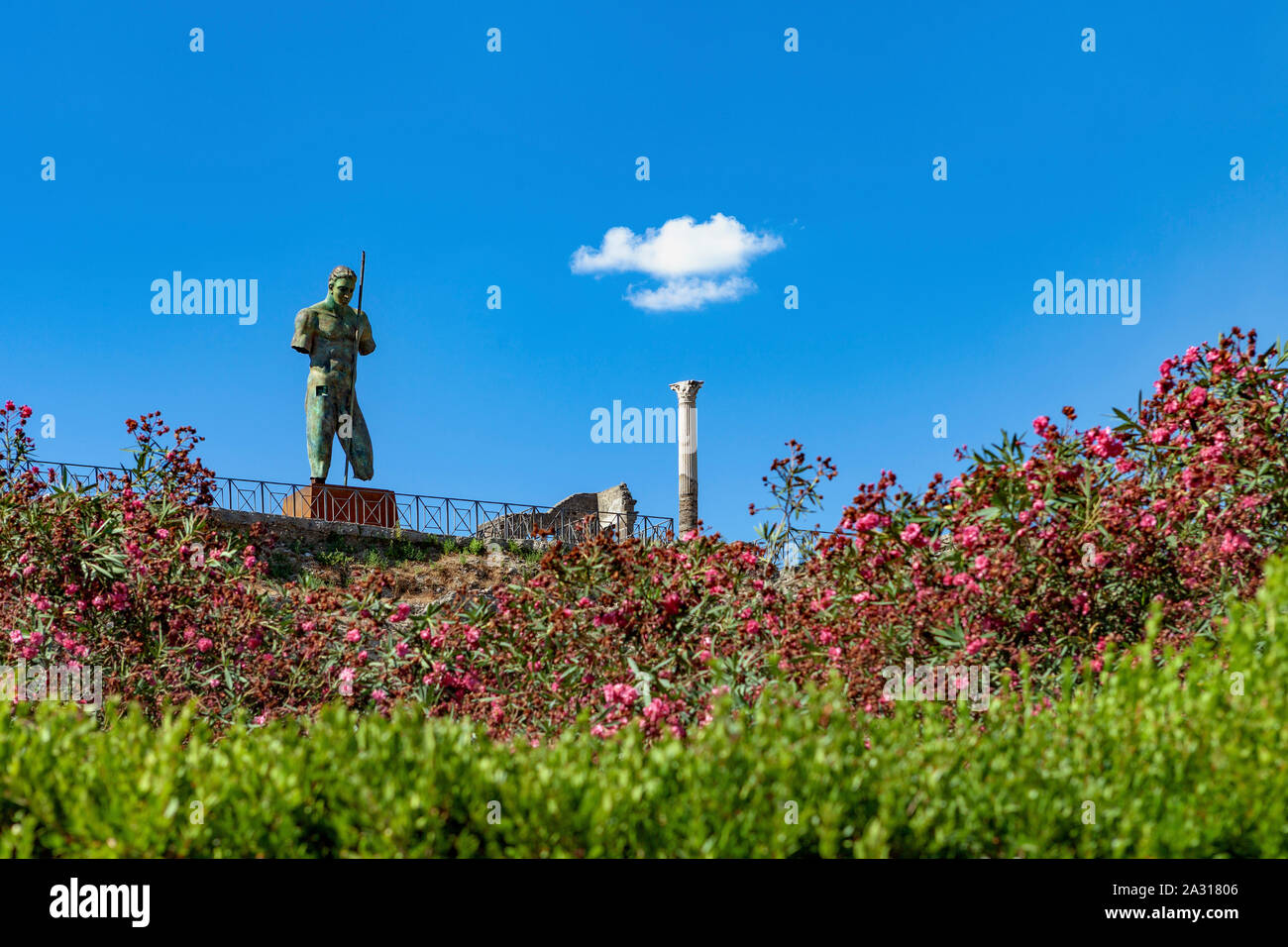 Statue of Daedalus, by Igor Mitoraj, Pompeii Stock Photo - Alamy