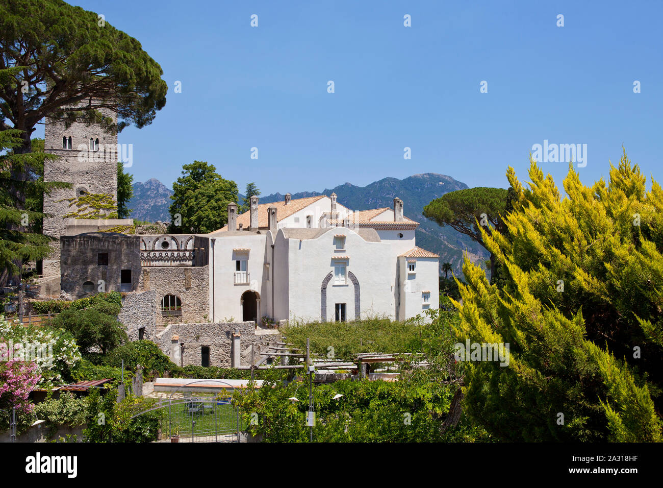 Duomo of ravello hi-res stock photography and images - Alamy