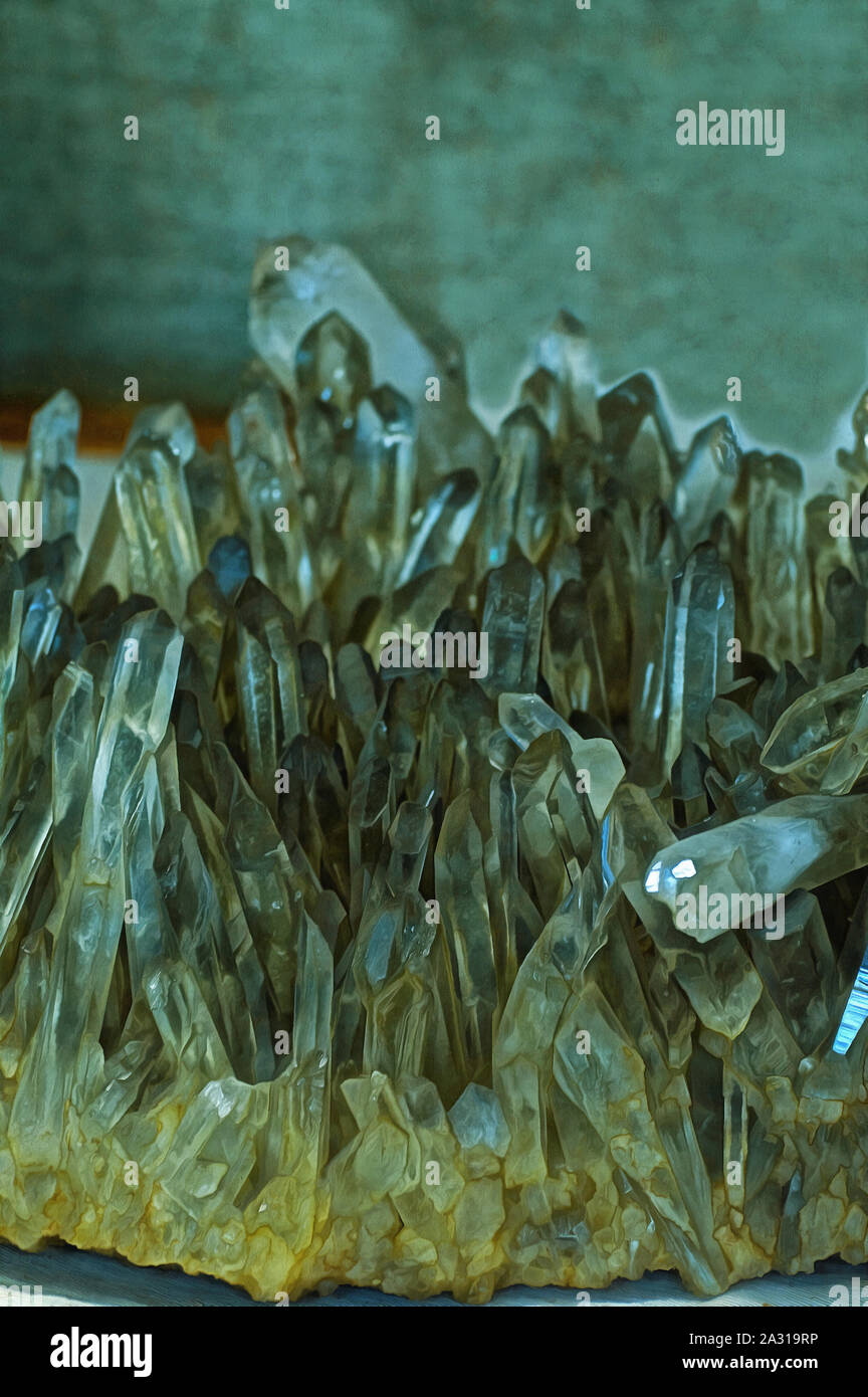 Quartz images hi-res stock photography and images - Alamy