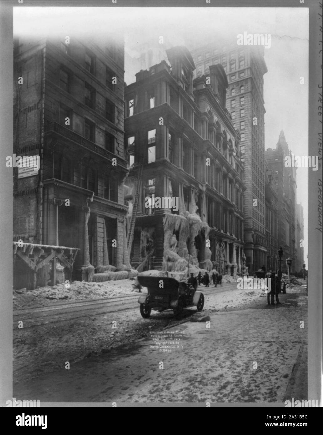 Equitable fire ruins, Broadway and Cedar St., South Stock Photo - Alamy