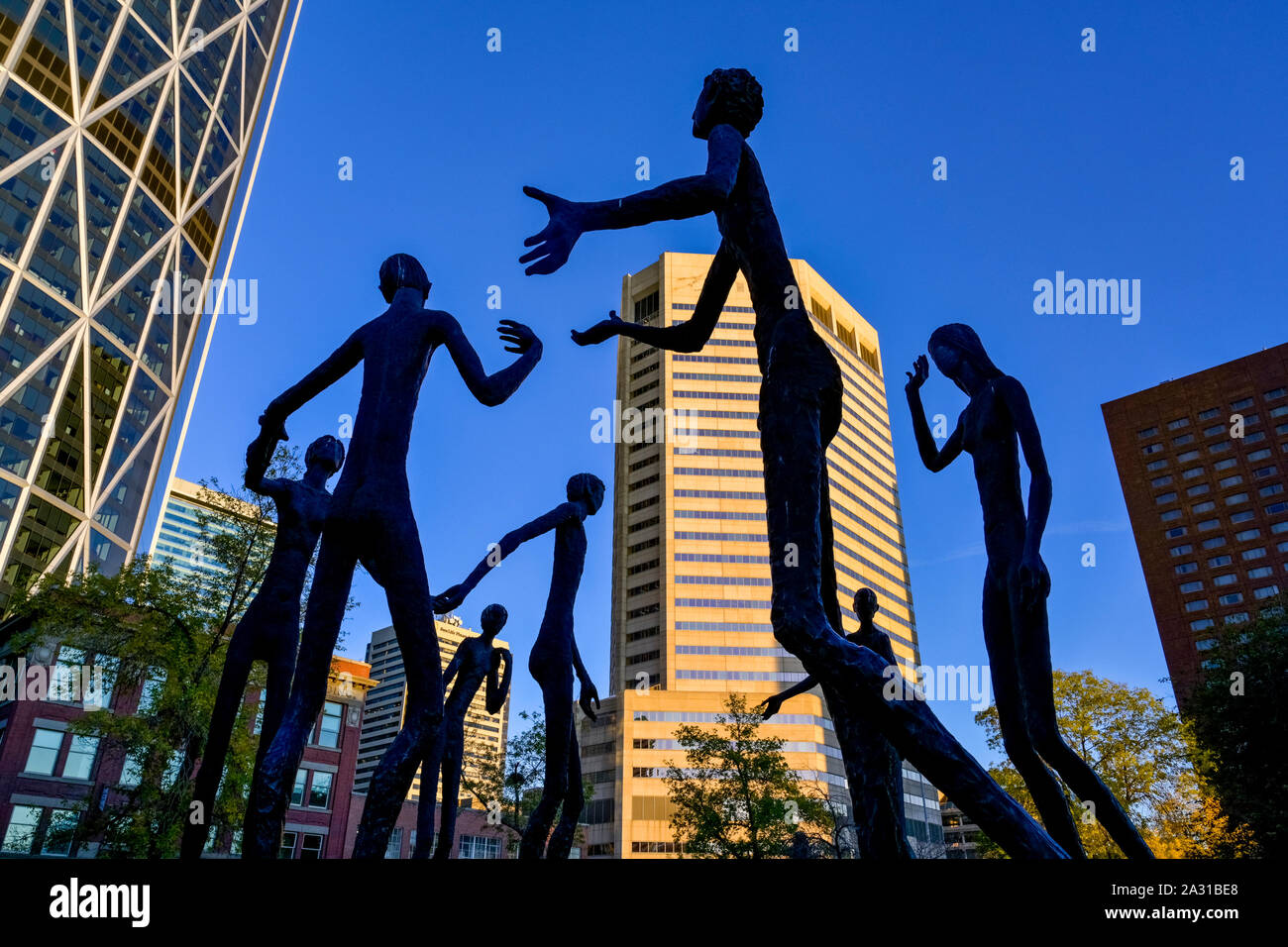 Mario Armengol sculpture, "The Family of Man", downtown Calgary ...