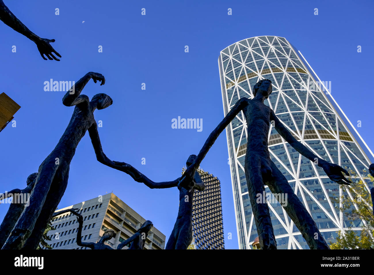 Mario Armengol sculpture, "The Family of Man", downtown Calgary ...