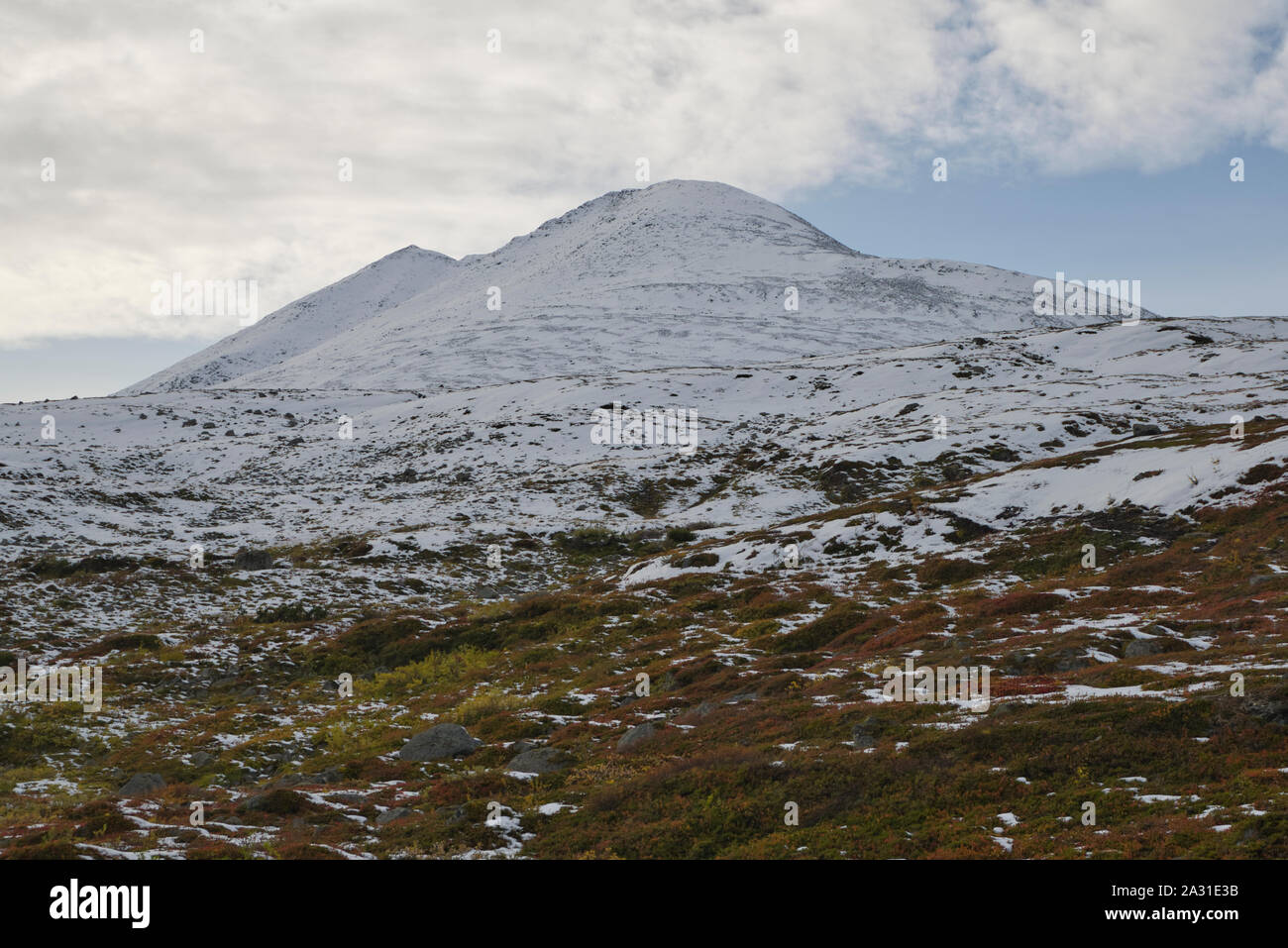 Snowy mountains in Troms county, northern Norway Stock Photo - Alamy