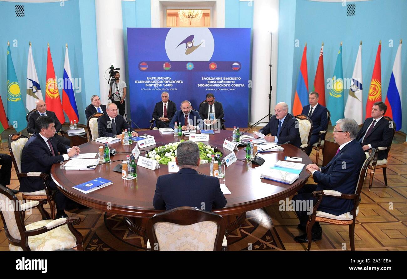 Former prime minister of soviet union hi-res stock photography and ...