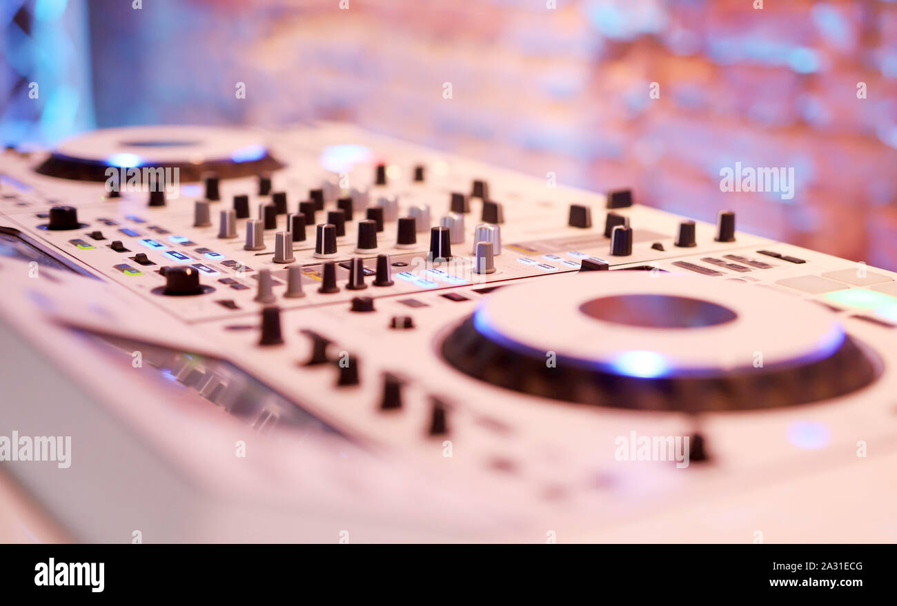 dj mixing console, professional sound system Stock Photo - Alamy