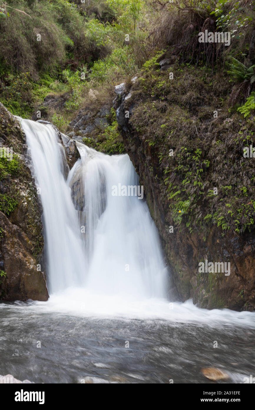 Water fall nature scene hi-res stock photography and images - Alamy