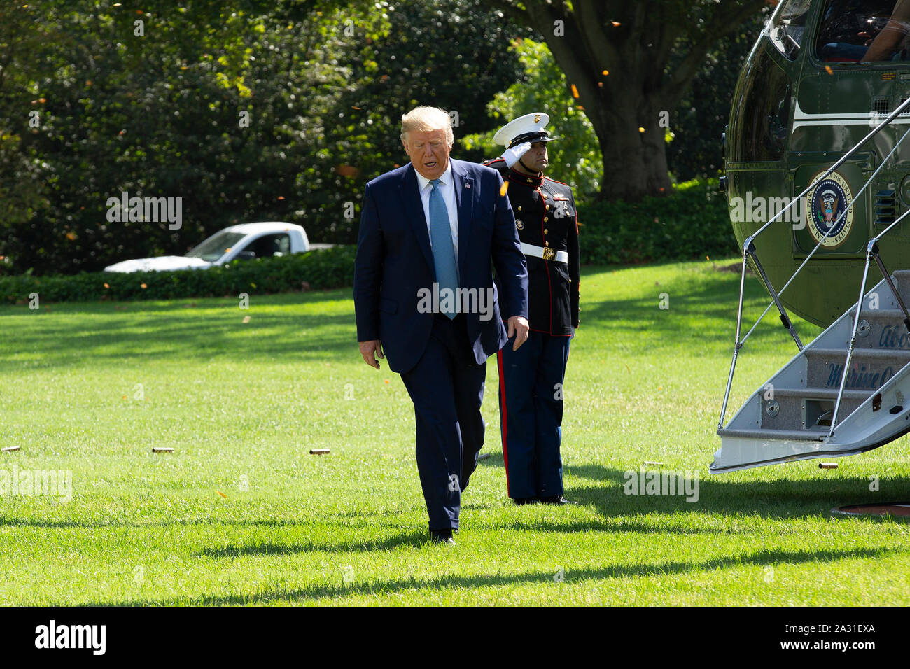 United States President Donald J. Trump arrives back to the White House ...
