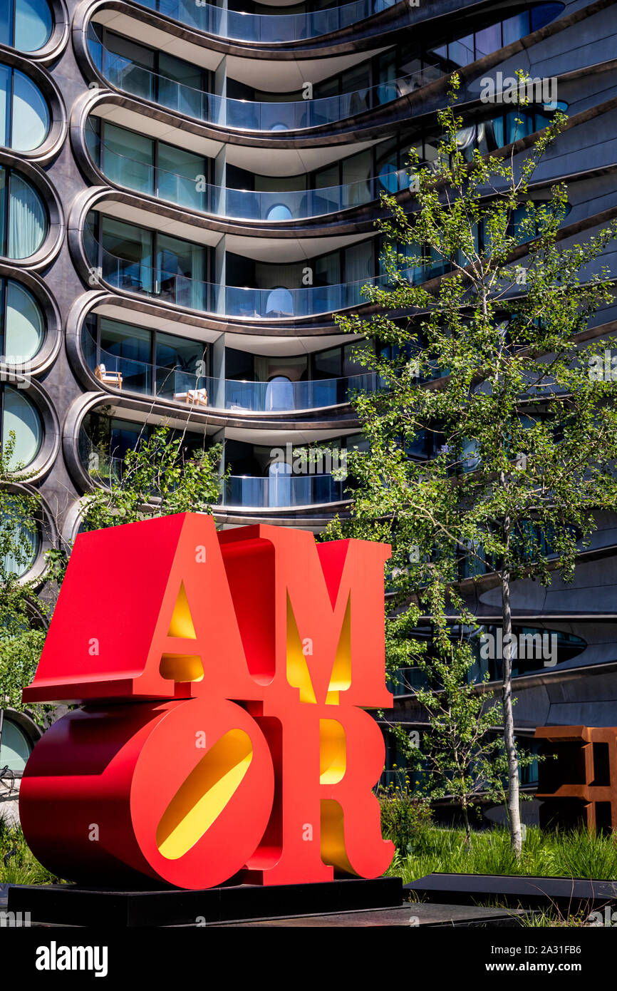 Amor sign on the Highline Elevated Park near Hudson Yards in New York ...
