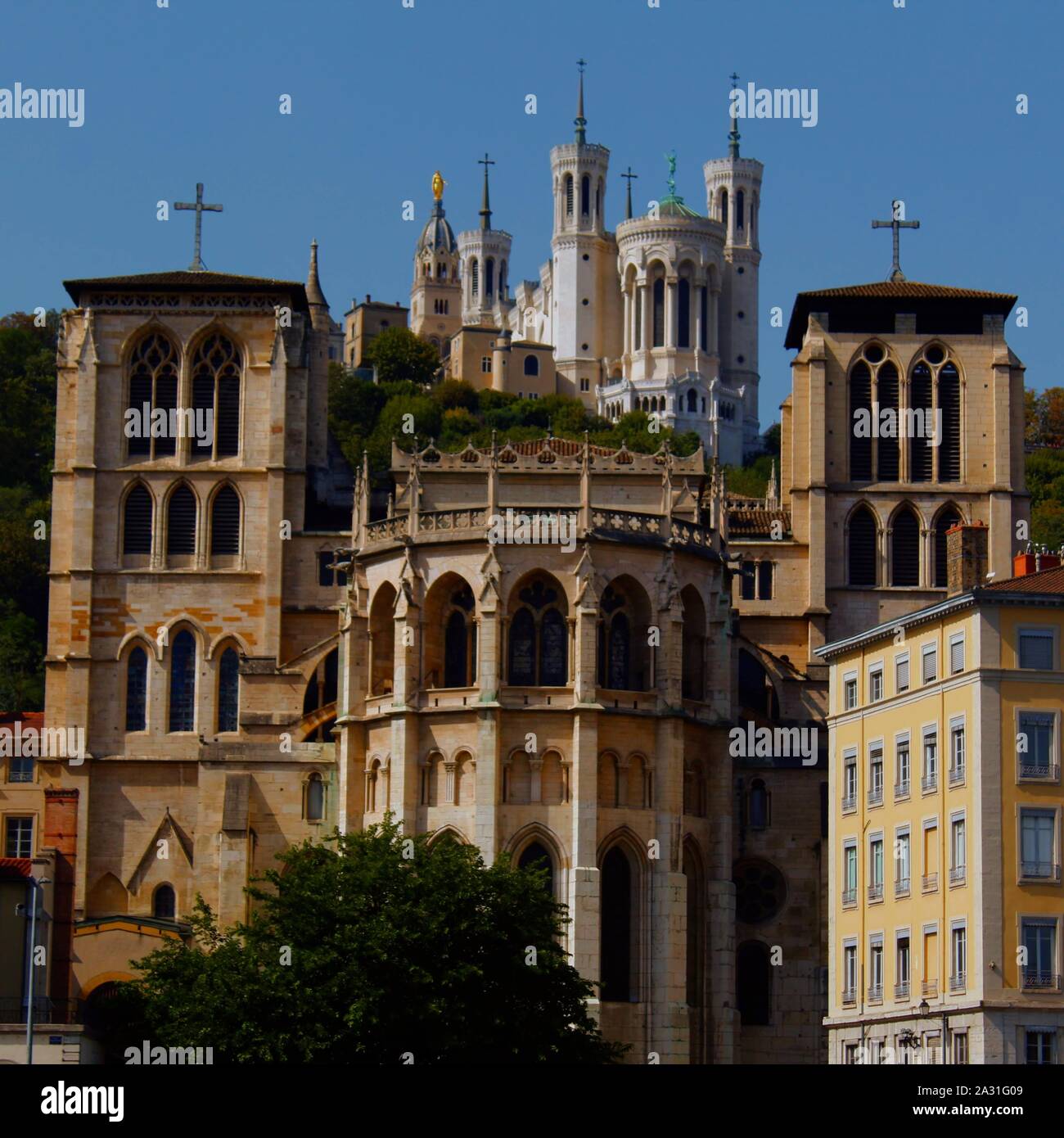 Lyon france churches hi-res stock photography and images - Alamy