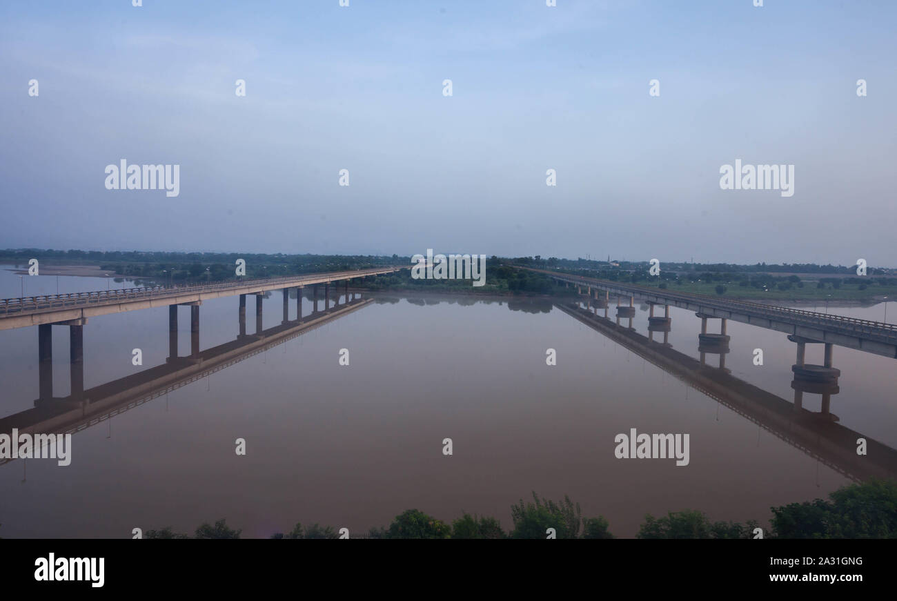 The Jhelum River (Urdu: جہلم‎) a river in eastern Pakistan Stock Photo ...