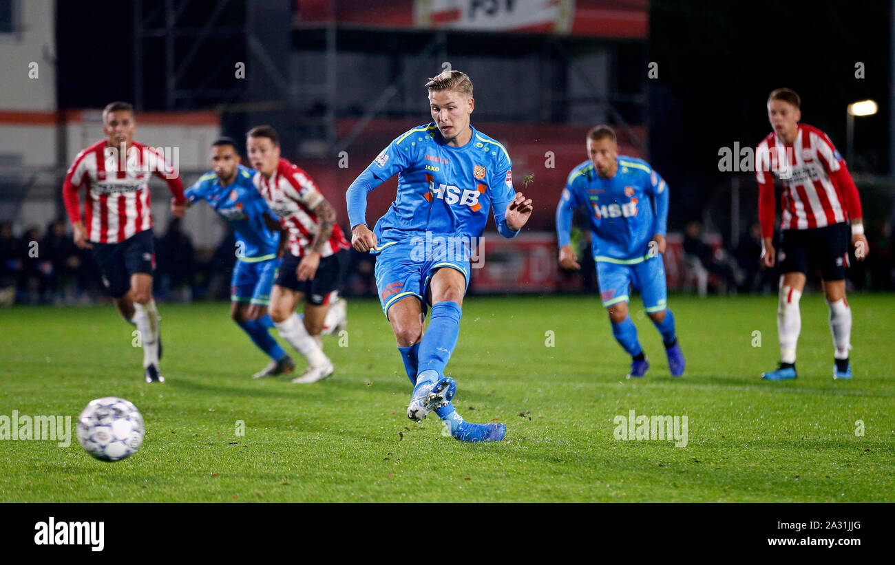 EINDHOVEN, De Hergdang , 04-10-2019 , Dutch KeukenKampioen Divisie ...
