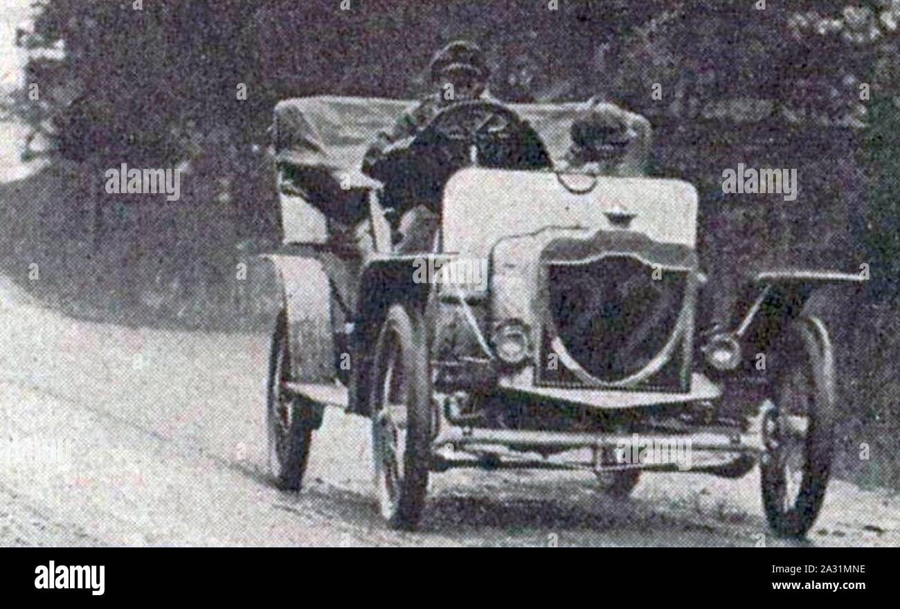 Ernest Curtis, sur Rover 20 hp, vainqueur du RAC Tourist Trophy 1907 ...