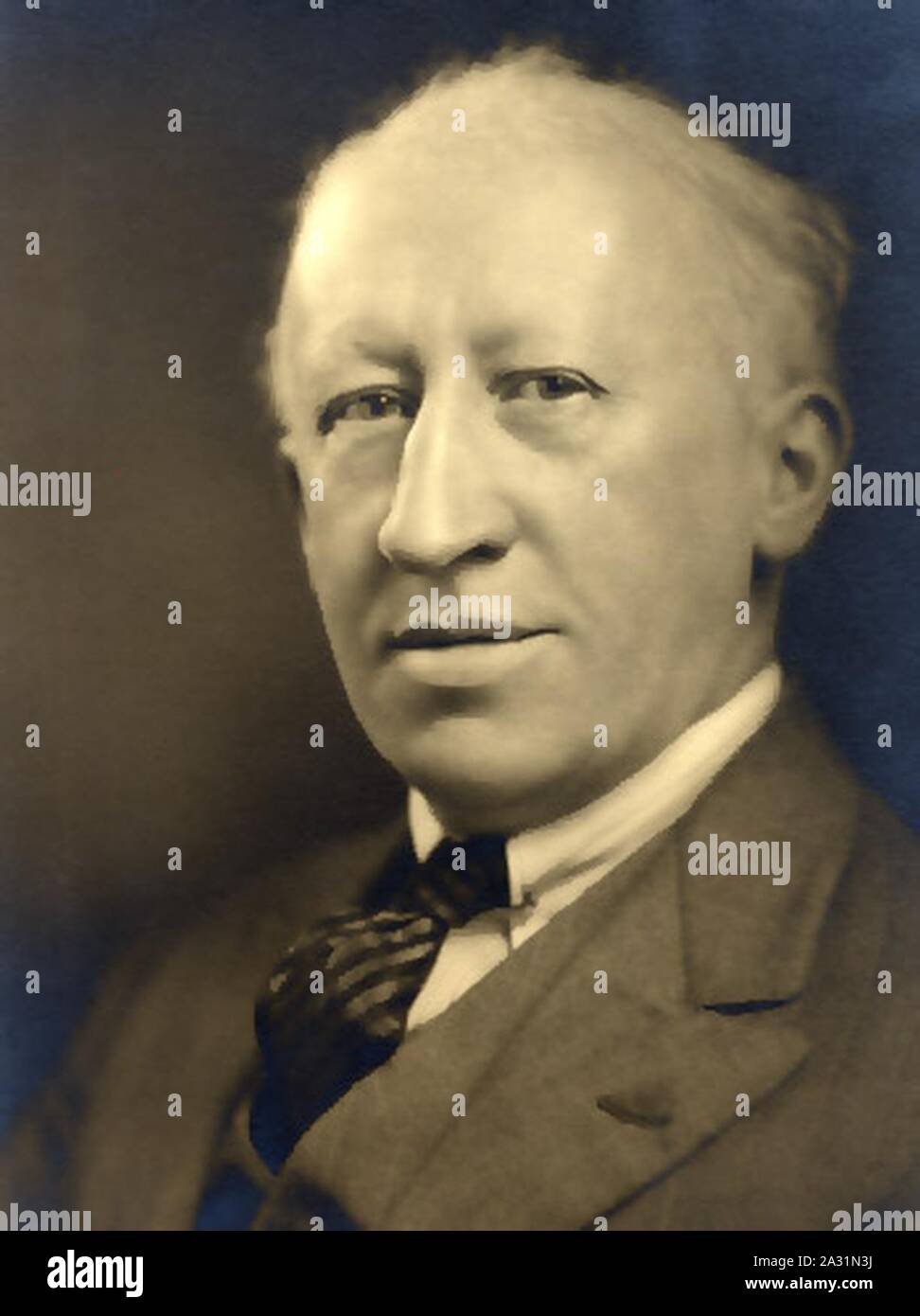 Ernest newman hi-res stock photography and images - Alamy