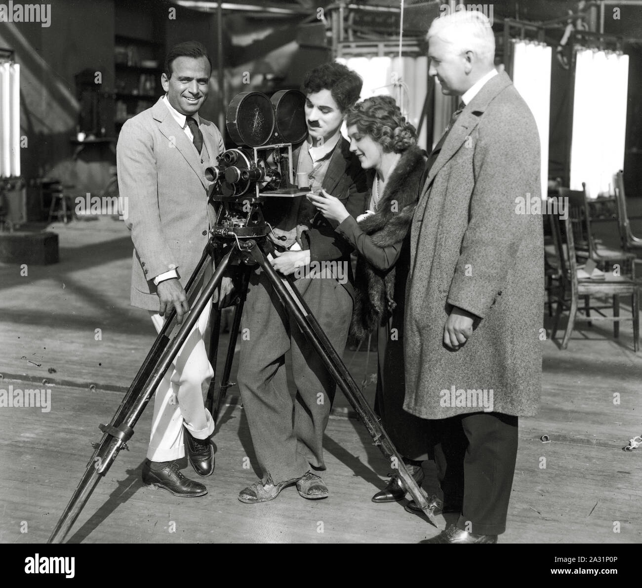 1920s decade entertainment hi-res stock photography and images - Alamy