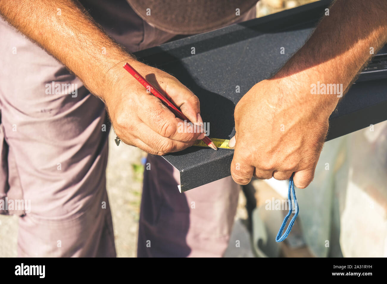 Tool marking hi-res stock photography and images - Alamy
