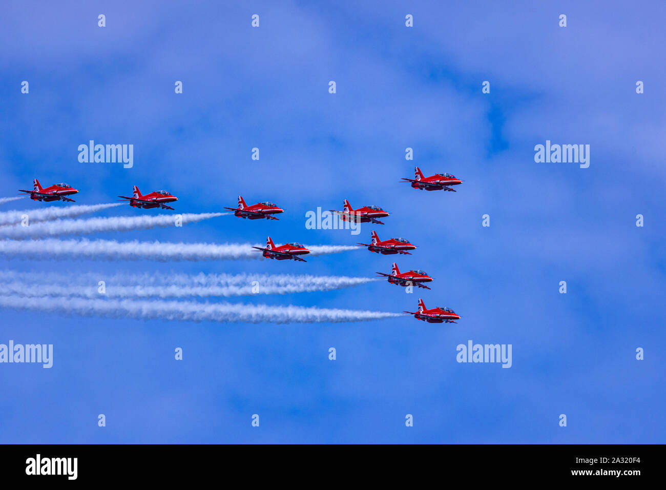 Red and blue jet hi-res stock photography and images - Alamy