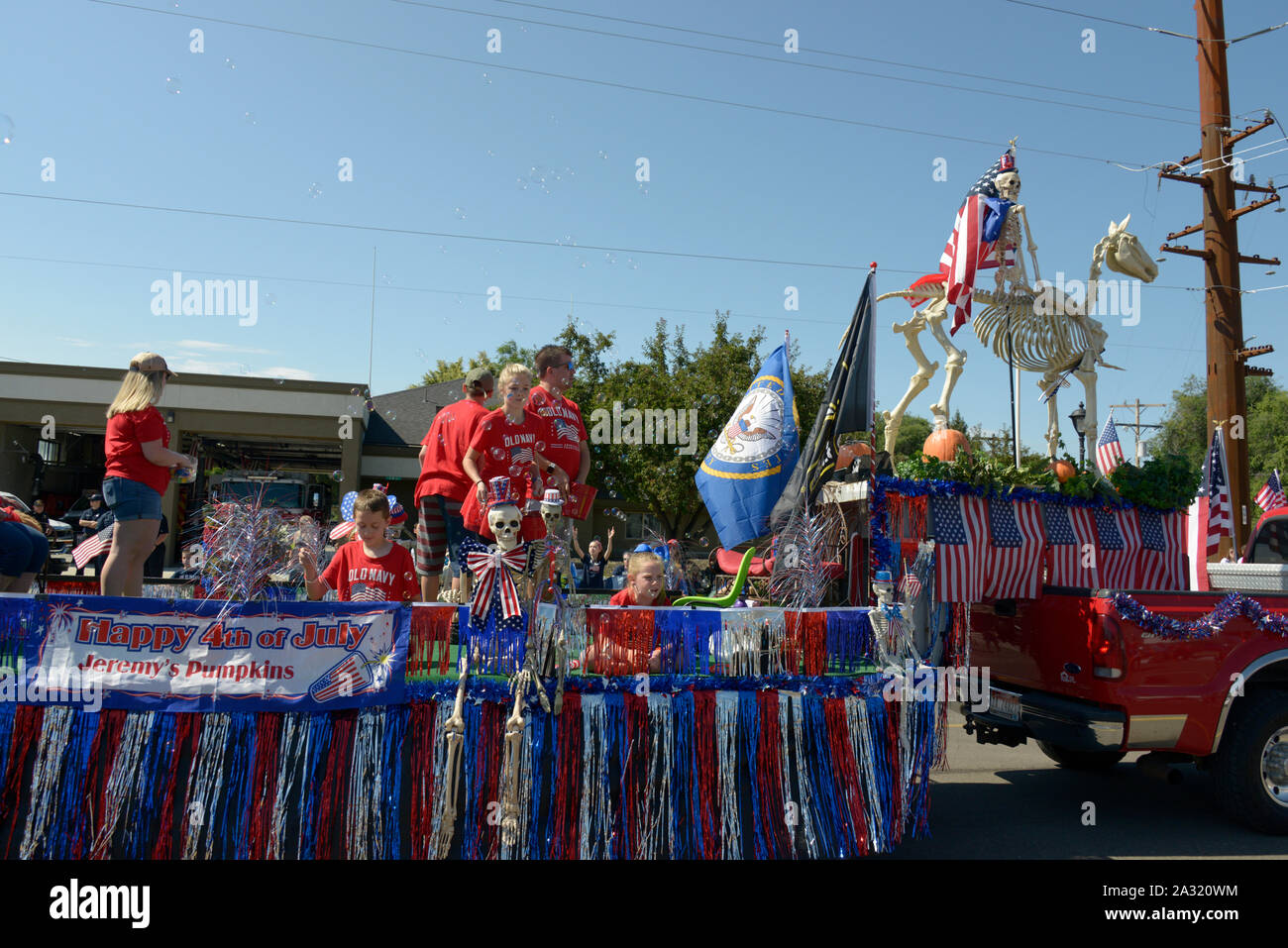 Parade Floats, American flags, Float, July 4, Independence Day, 4th of ...