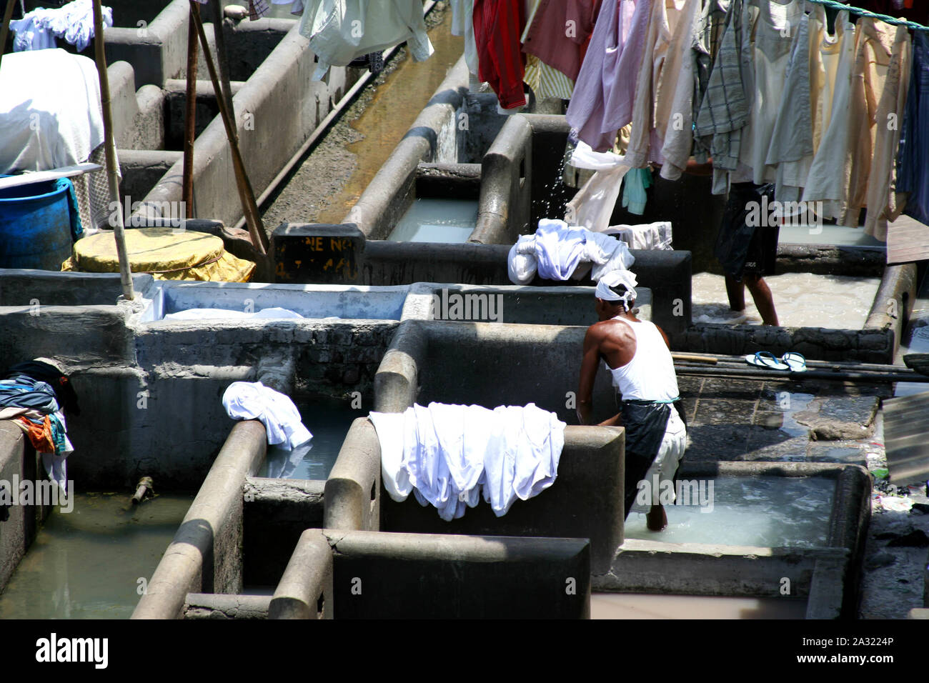Public Laundry High Resolution Stock Photography and Images - Alamy