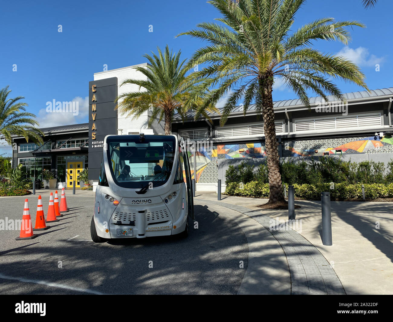 Orlando, FL/USA-10/4/19: An autonomous vehicle called Beep at a shuttle ...