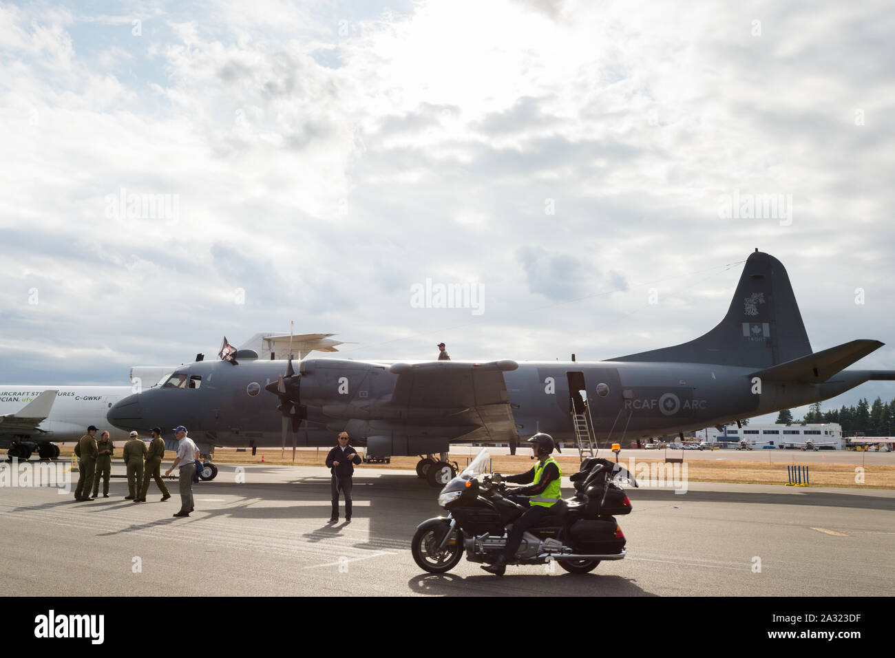 Aurora aircraft hi-res stock photography and images - Alamy