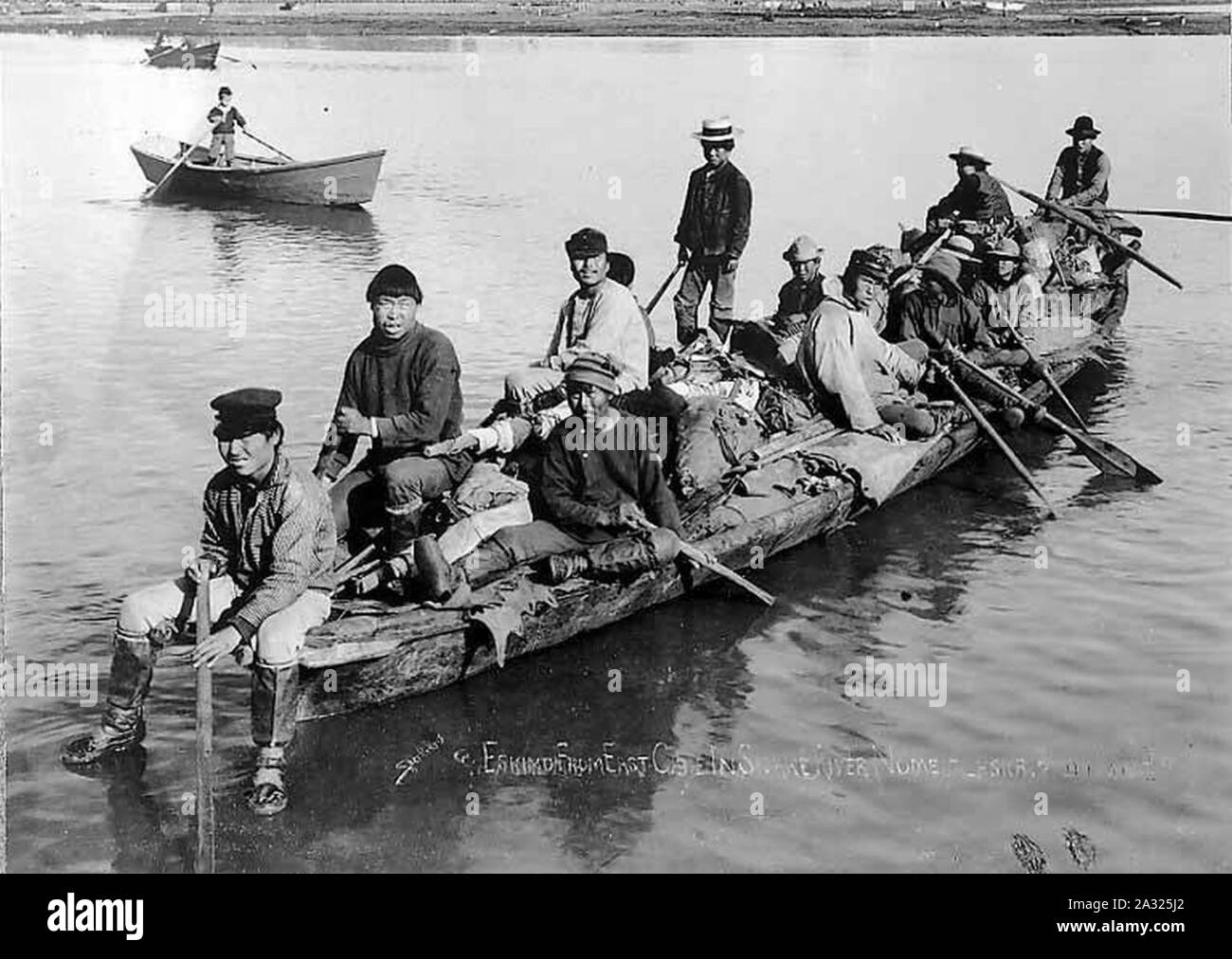 Eskimos history historical Black and White Stock Photos & Images - Alamy