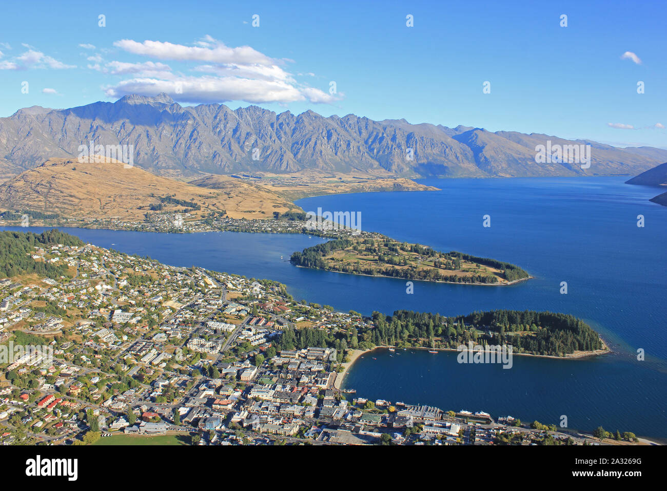 Queenstown, kelvin heigths, cecil peak and walter peak Stock Photo - Alamy