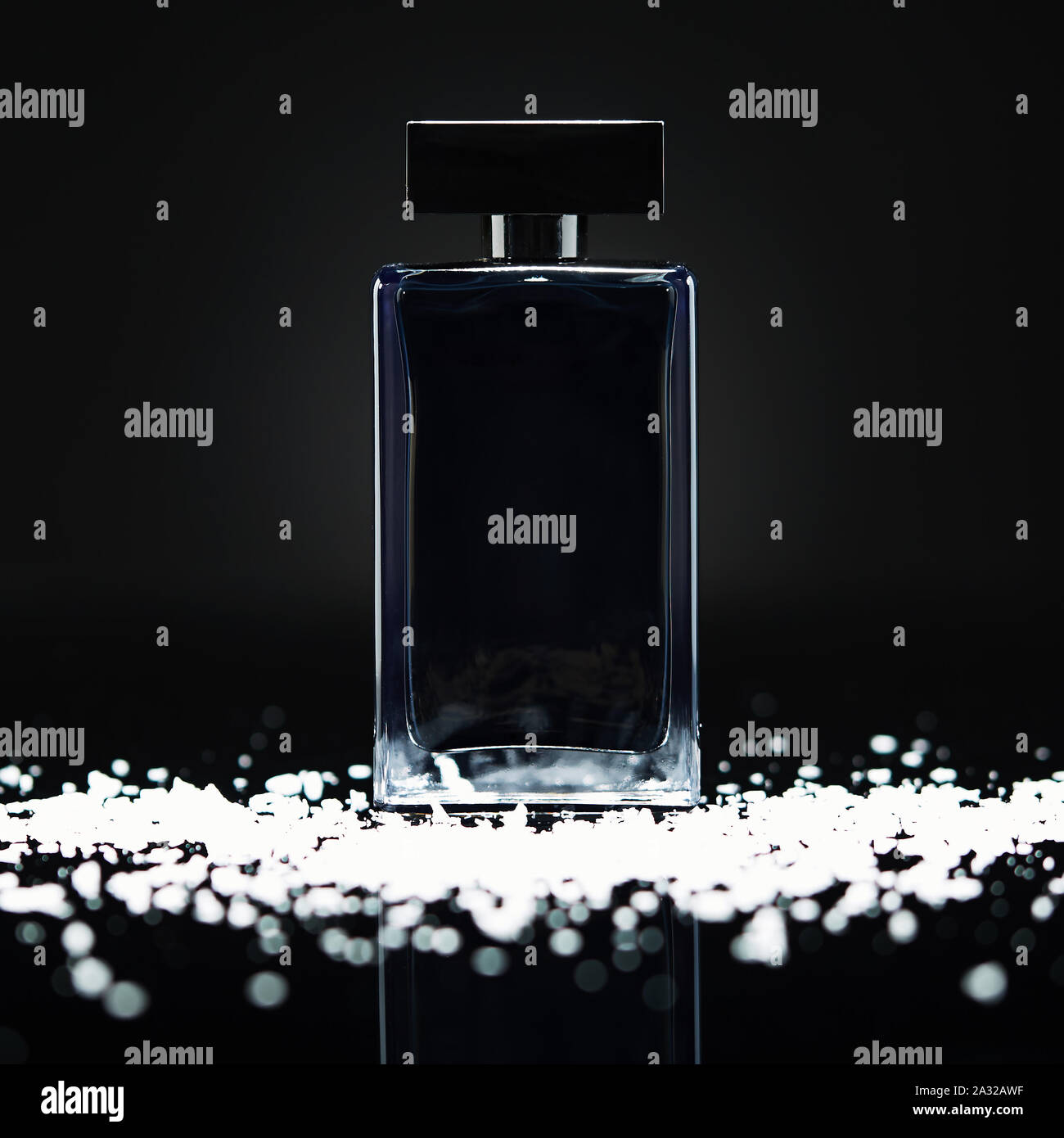 Black Perfume High Resolution Stock Photography and Images - Alamy