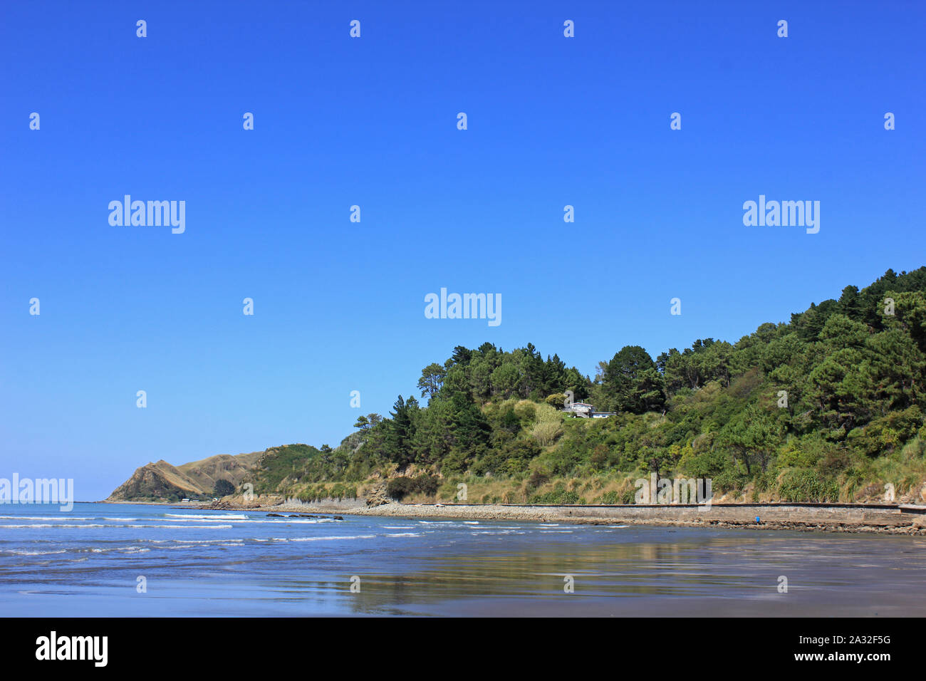 Mahia beach hi-res stock photography and images - Alamy