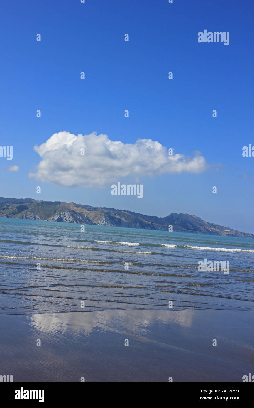 Mahia beach hi-res stock photography and images - Alamy