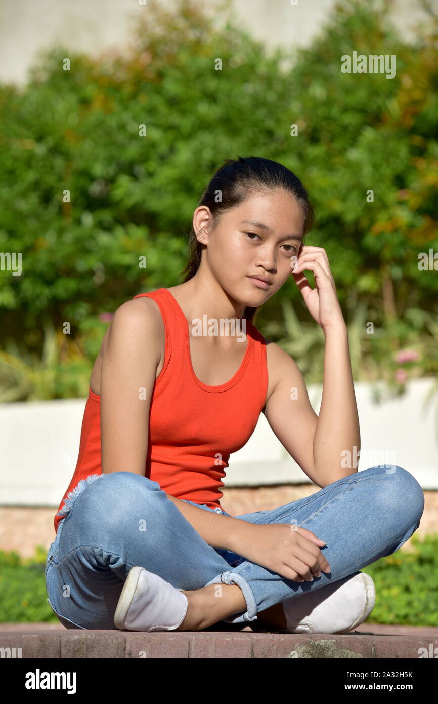 Youth making hi-res stock photography and images - Alamy