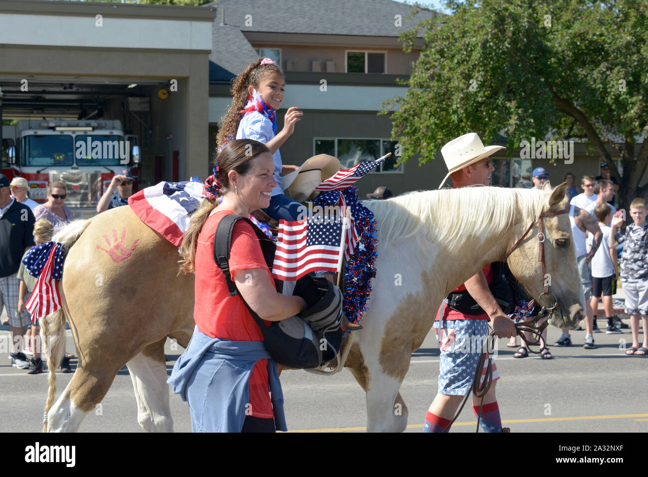 Mules, Horses, Horseback Riders, American flags, July 4, Independence ...