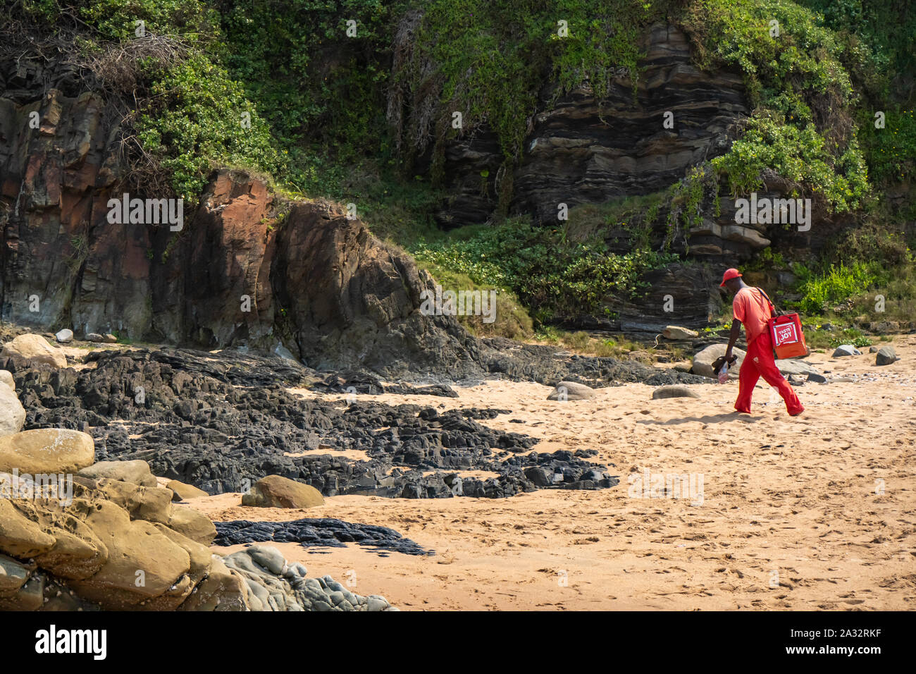 September beach walk hi-res stock photography and images - Alamy