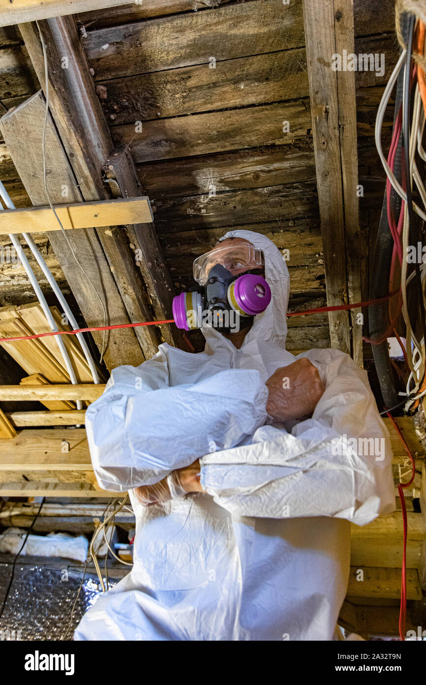 Full ppe suit hi-res stock photography and images - Alamy