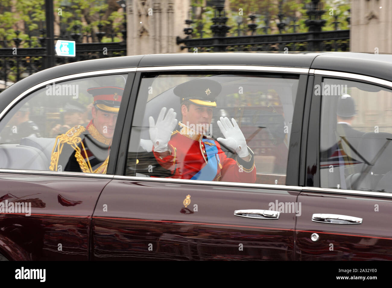 Royals kate middleton car hi-res stock photography and images - Alamy