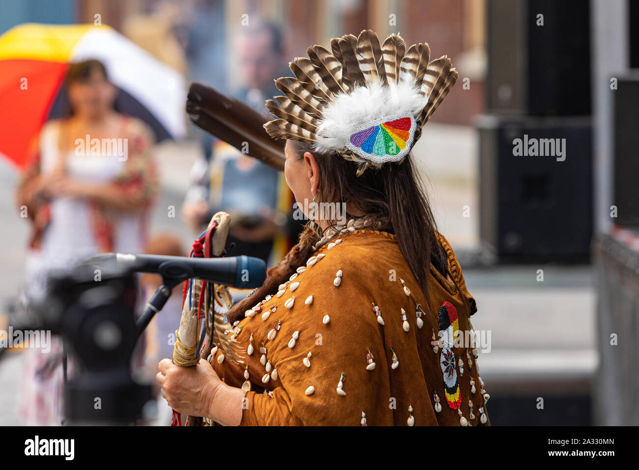 Indigenous Canadian Feathers High Resolution Stock Photography and ...