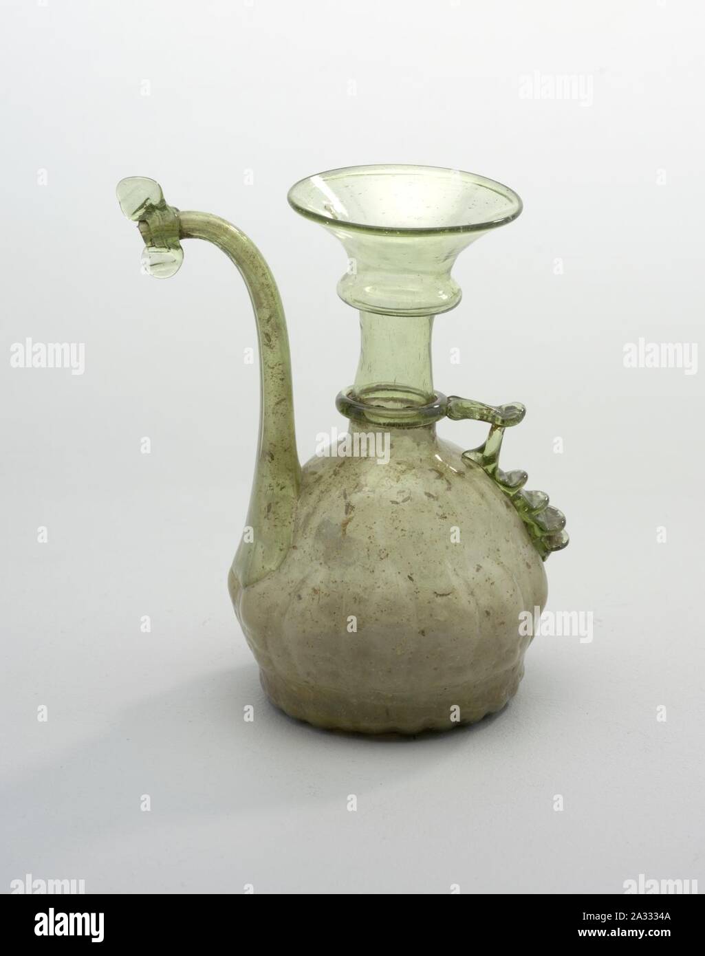 Ewer (Iran), 17th–18th century Stock Photo - Alamy