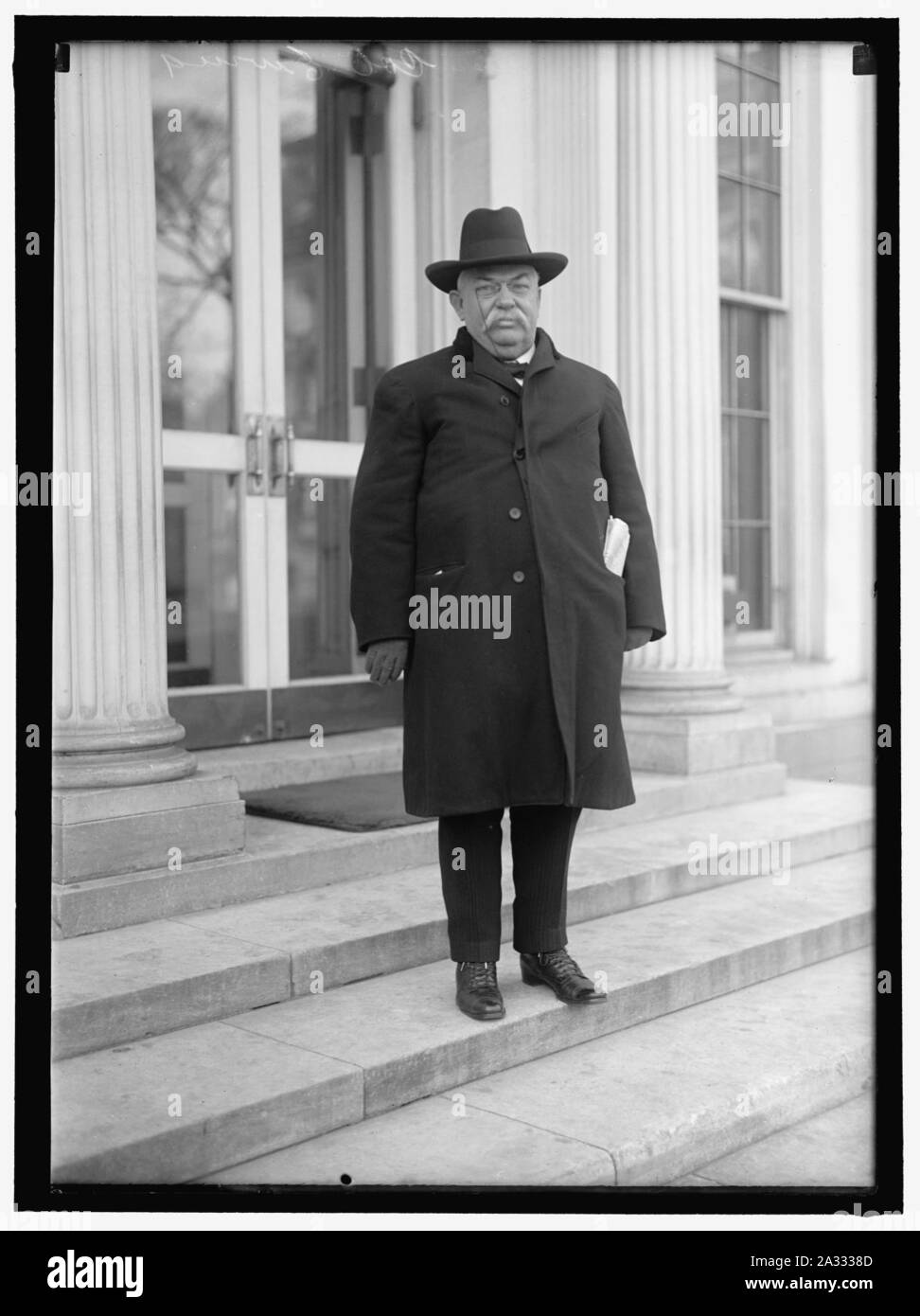 Robert ewing hi-res stock photography and images - Alamy