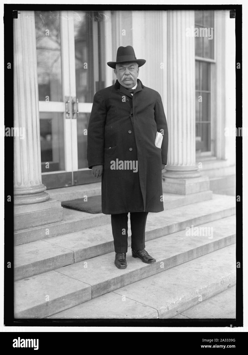 Robert ewing hi-res stock photography and images - Alamy