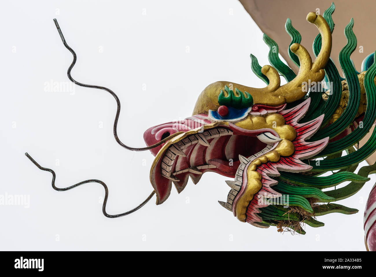 Dragon menacing hi-res stock photography and images - Alamy