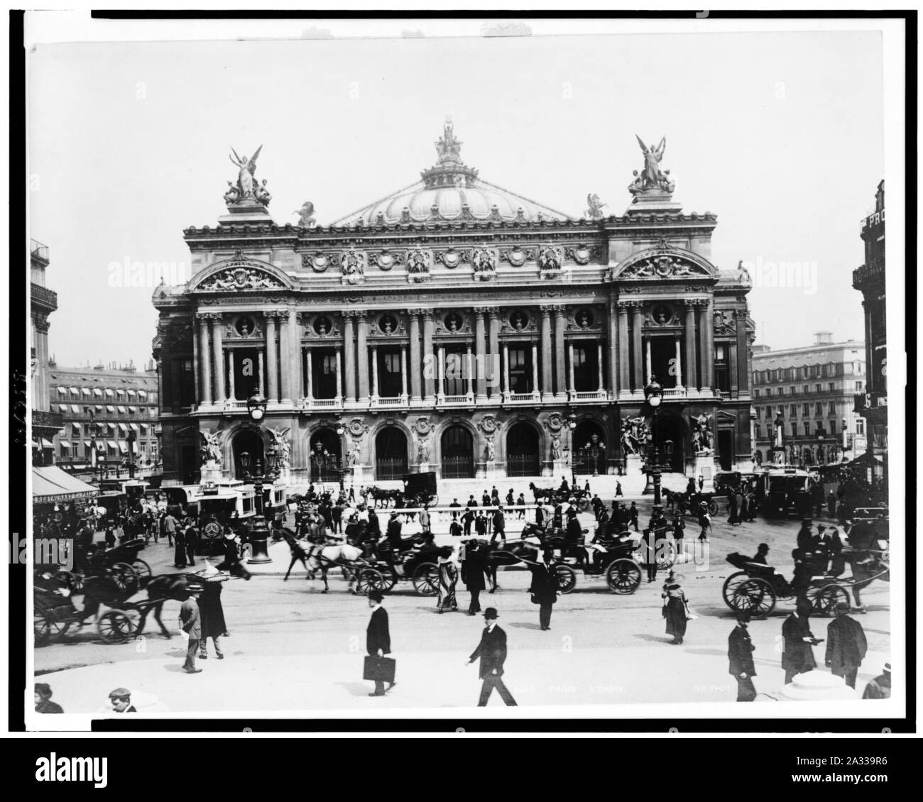 Exterior of Paris Opera House Stock Photo - Alamy